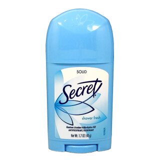 Amerikanische Reinigungsmittel, Zahnpasta und Küchenutensilien